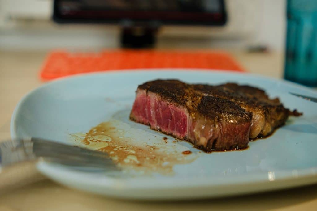 Bistro Steak: Tips, Techniques, and Recipes
